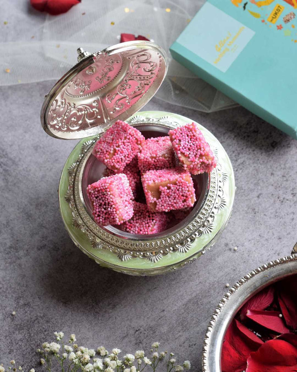 Strawberry Bal Mithai – elloras.in