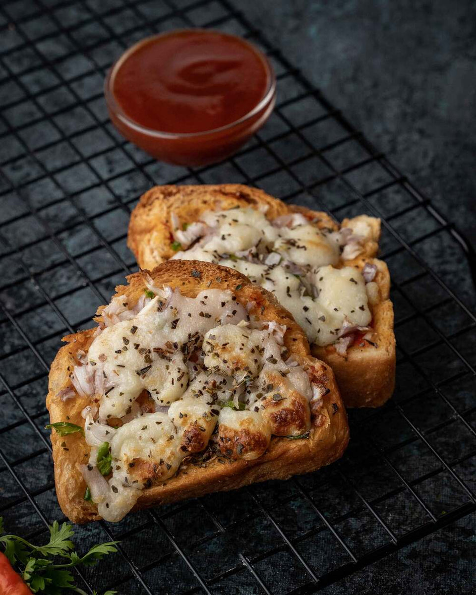 Cheese Garlic Toast – elloras.in