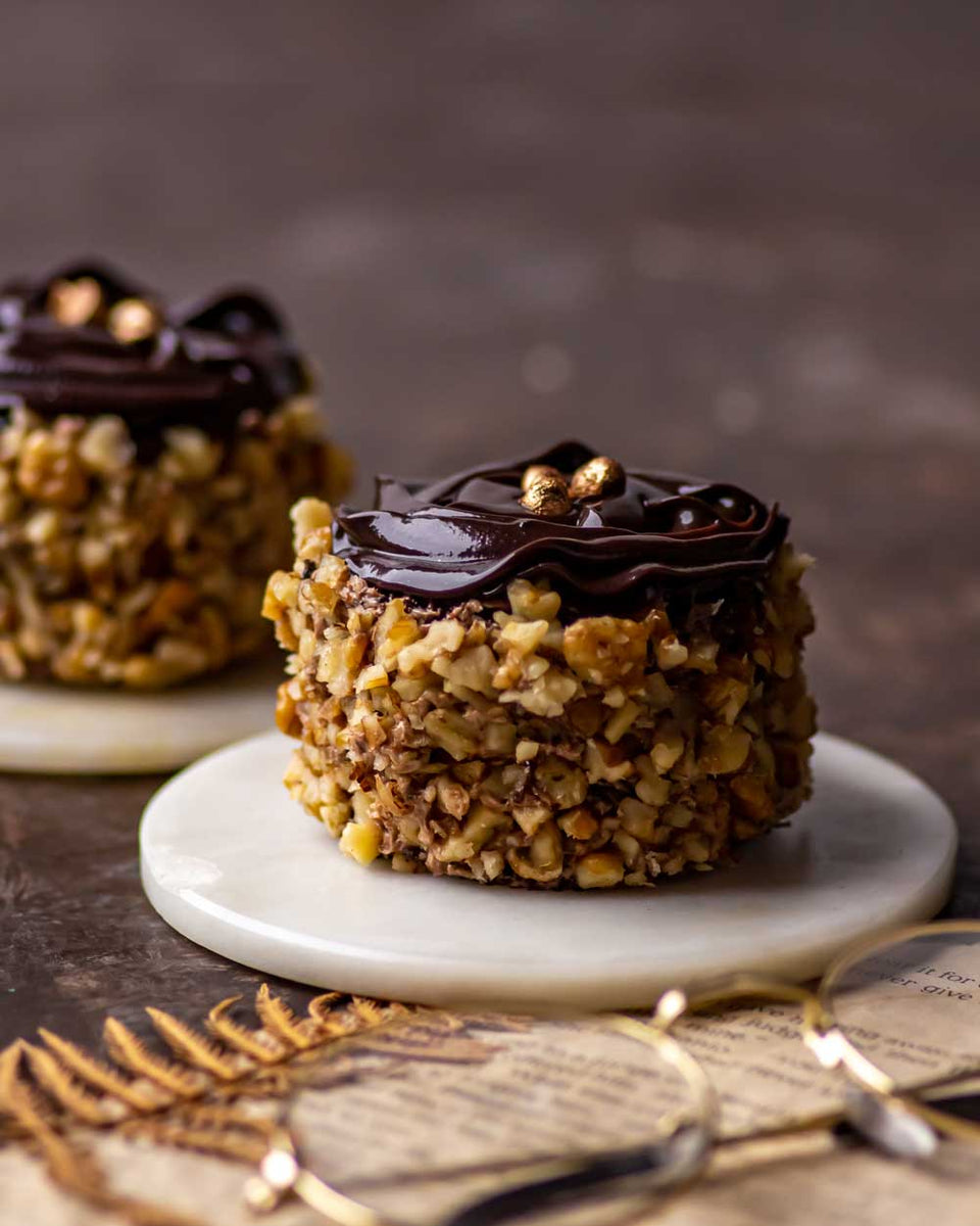 Chocolate Walnut Pastry – elloras.in